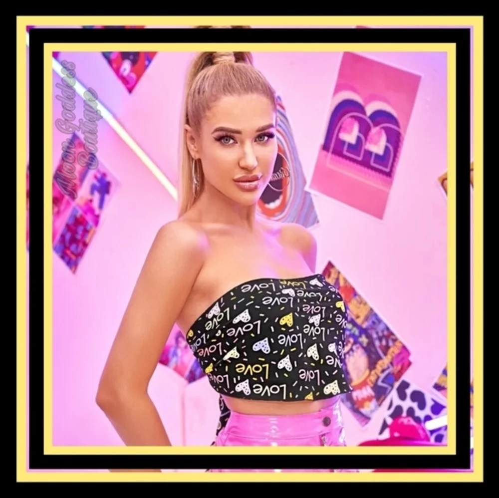 SHEIN | Tops | Shein Heart Love Graphic Tube Top Strapless Tieback ...